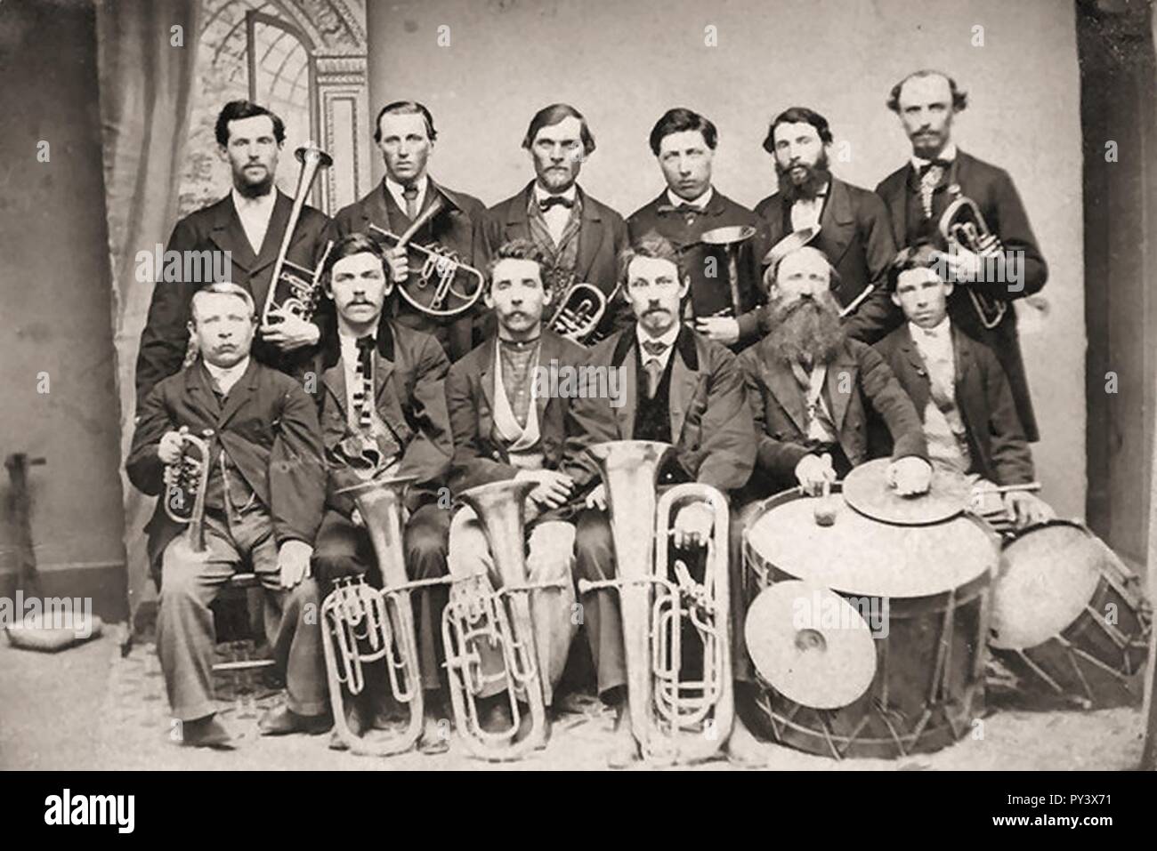 Berlin band hi-res stock photography and images - Alamy