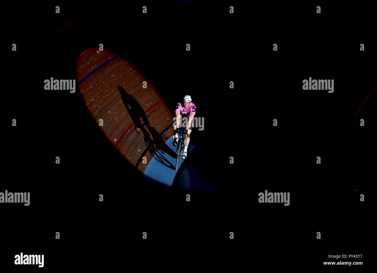Alexander Spratt celebrates winning the Sprinters Keirin Final during ...