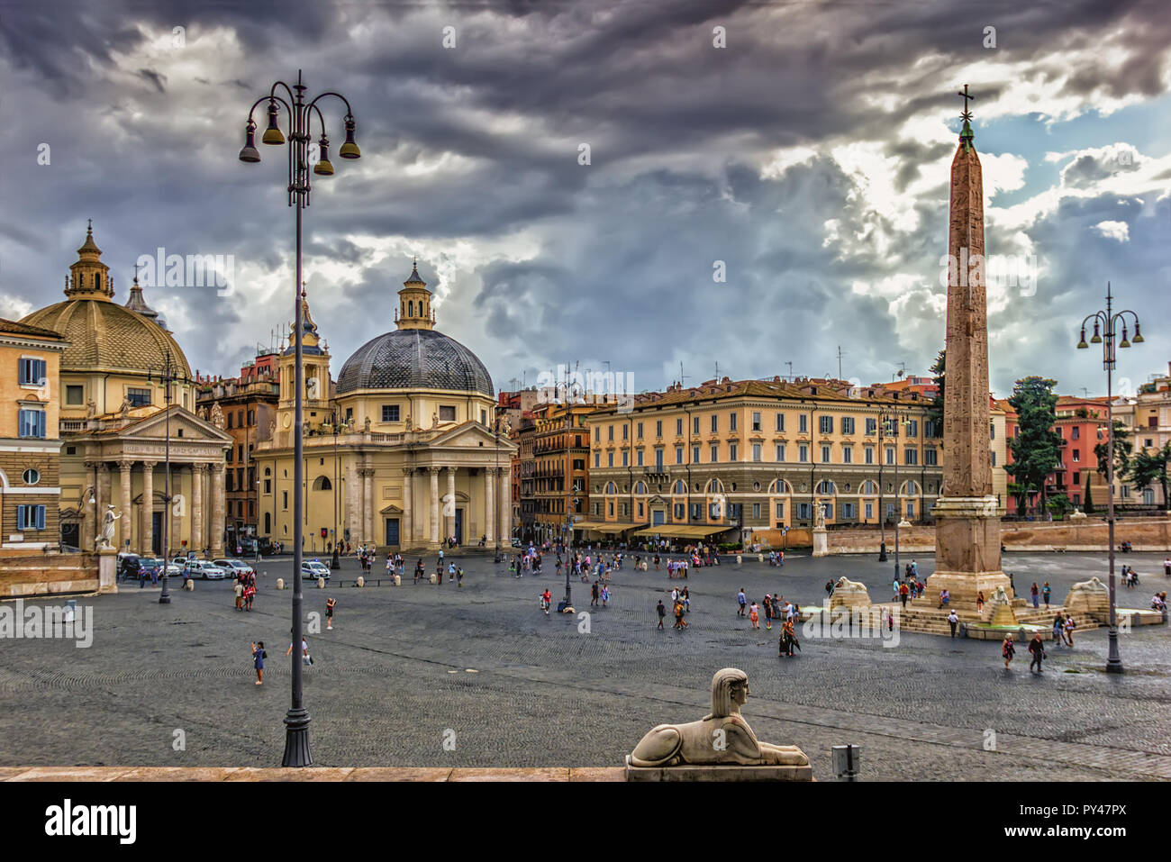 Paizza del Popolo full view before the rain Stock Photo - Alamy