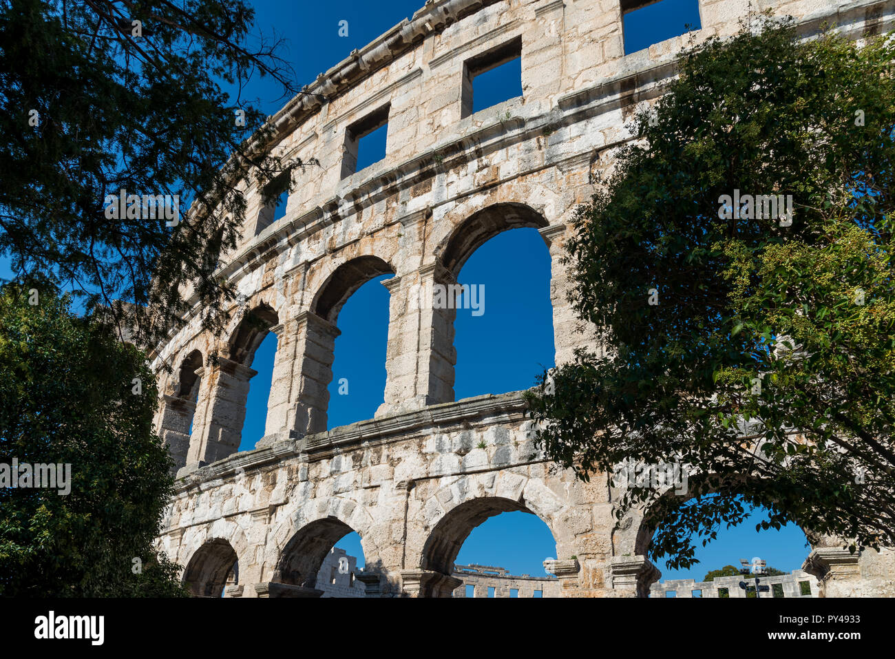 Classic amphitheater hi-res stock photography and images - Alamy