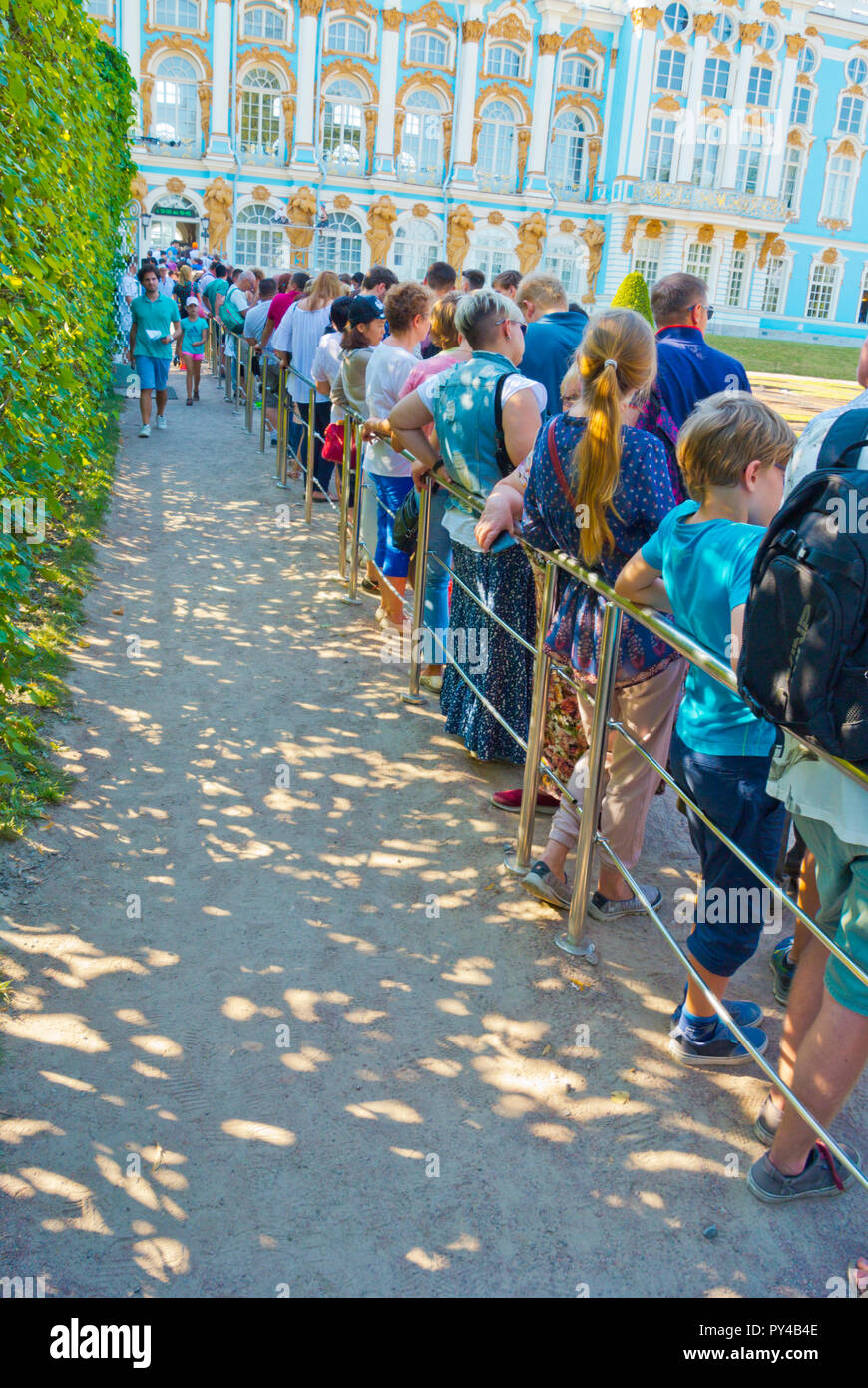 Queue to Catherine Palace, Catherine Park, Tsarskoye Selo, near Saint ...