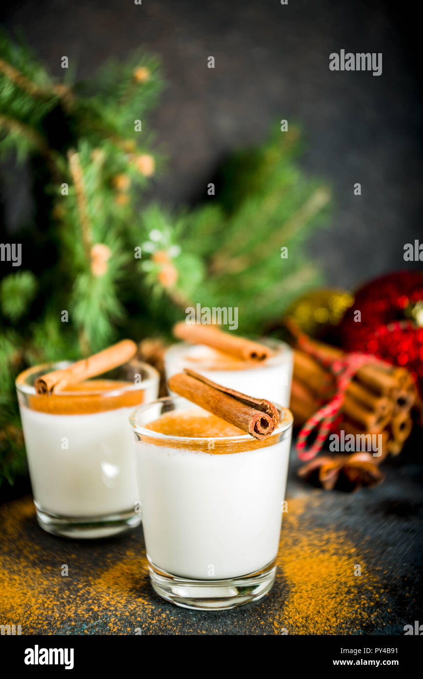 Rum mono hi-res stock photography and images - Alamy