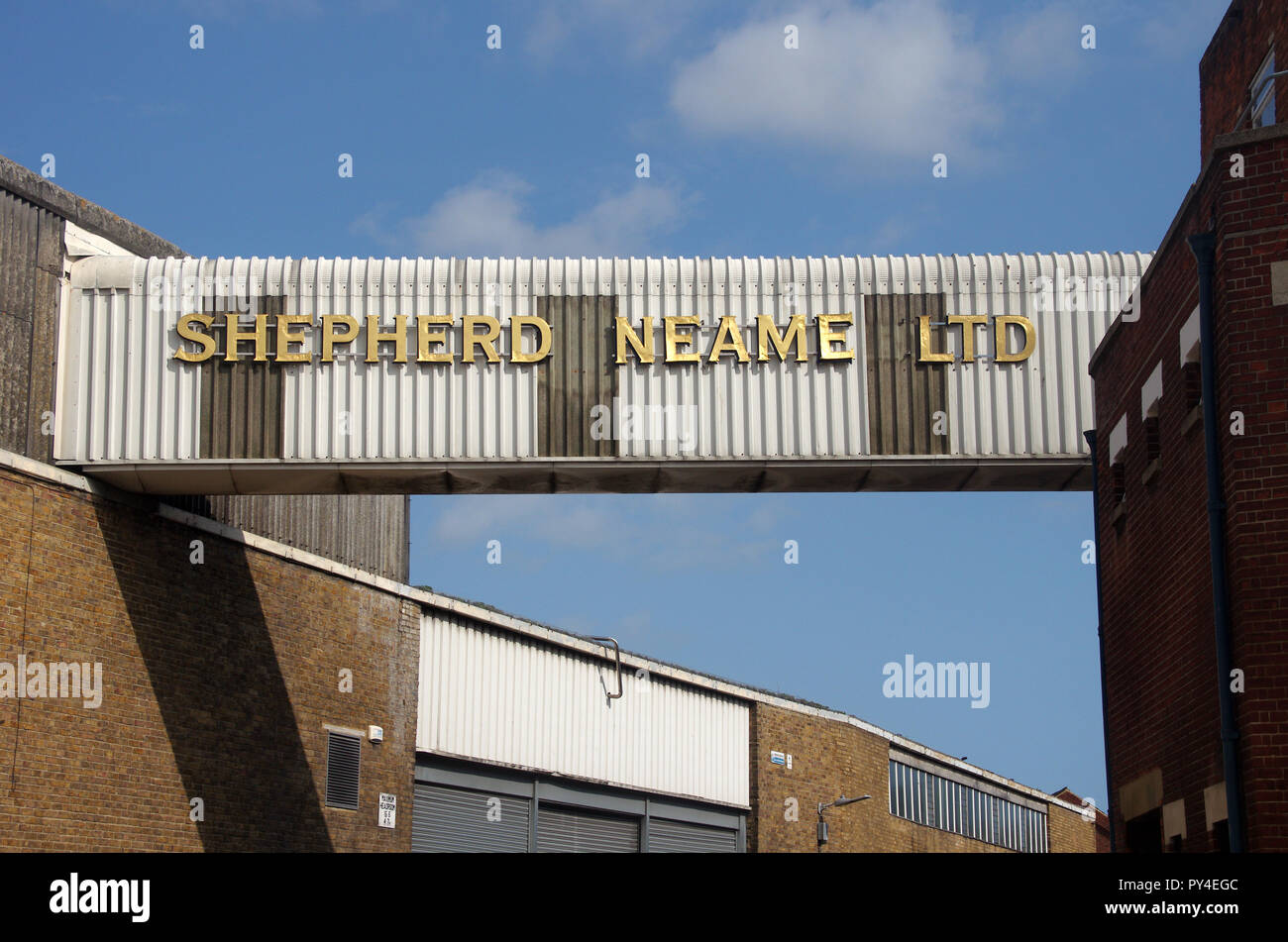 Faversham Kent Shepherd Neame Brewery Bridge Stock Photo - Alamy