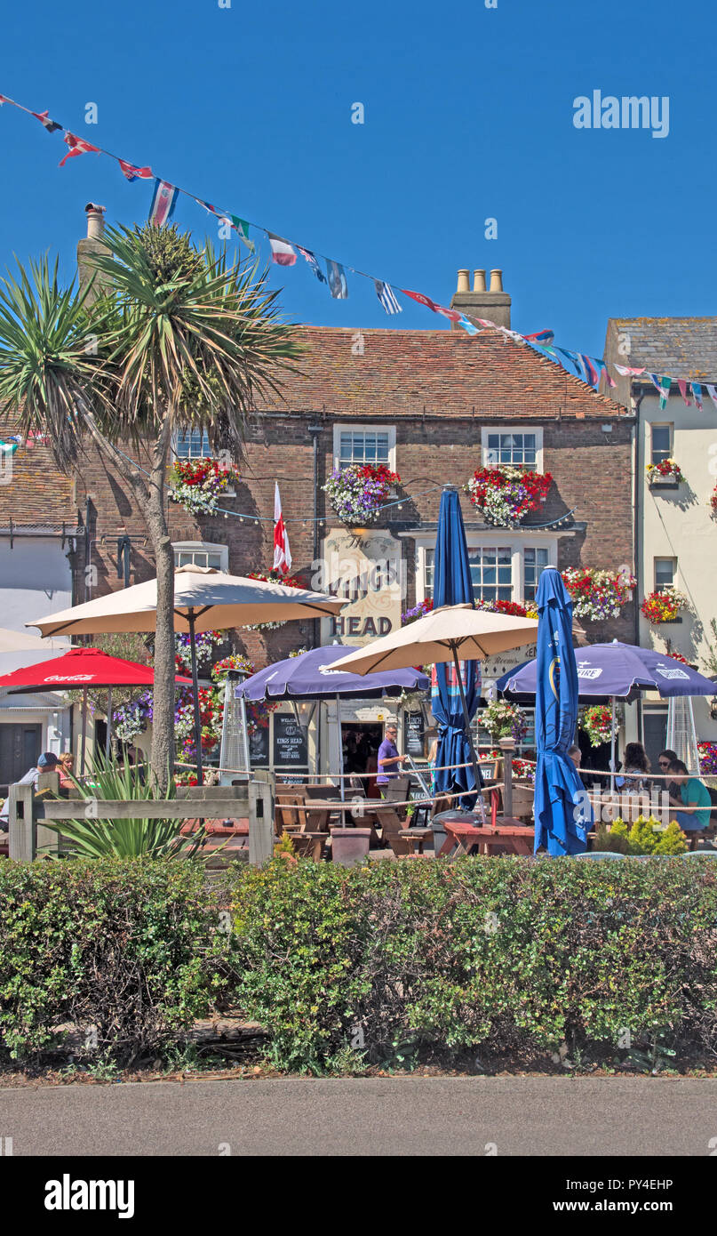 Kings head restaurant hi-res stock photography and images - Alamy