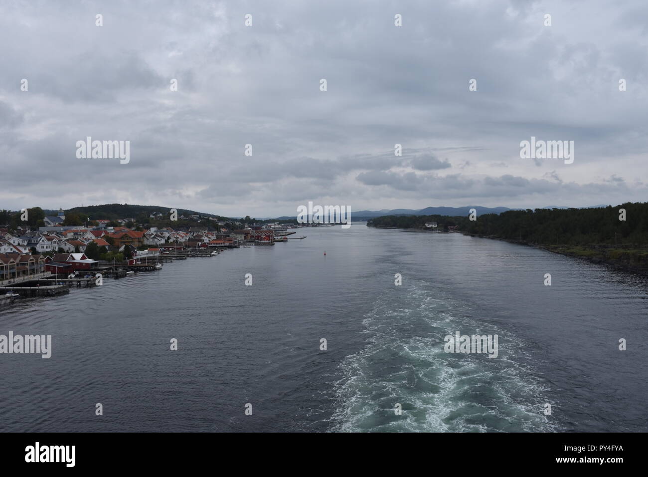 Langesund, Bamble, Norwegen, Telemark, Hafen, Stadt, Hang, Haus, Kirche ...