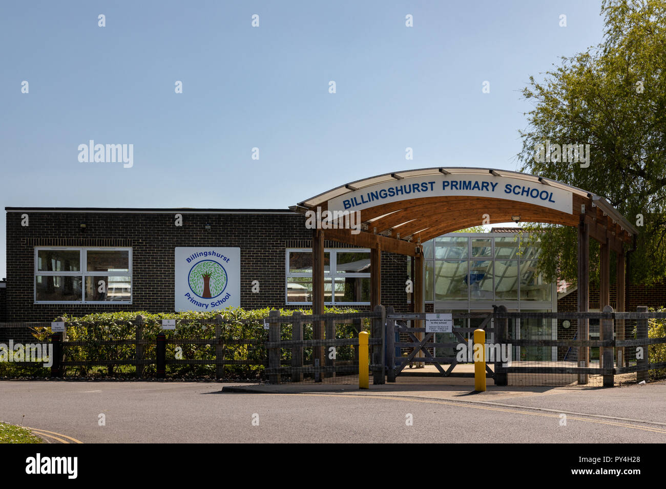 Billingshurst sign hi-res stock photography and images - Alamy