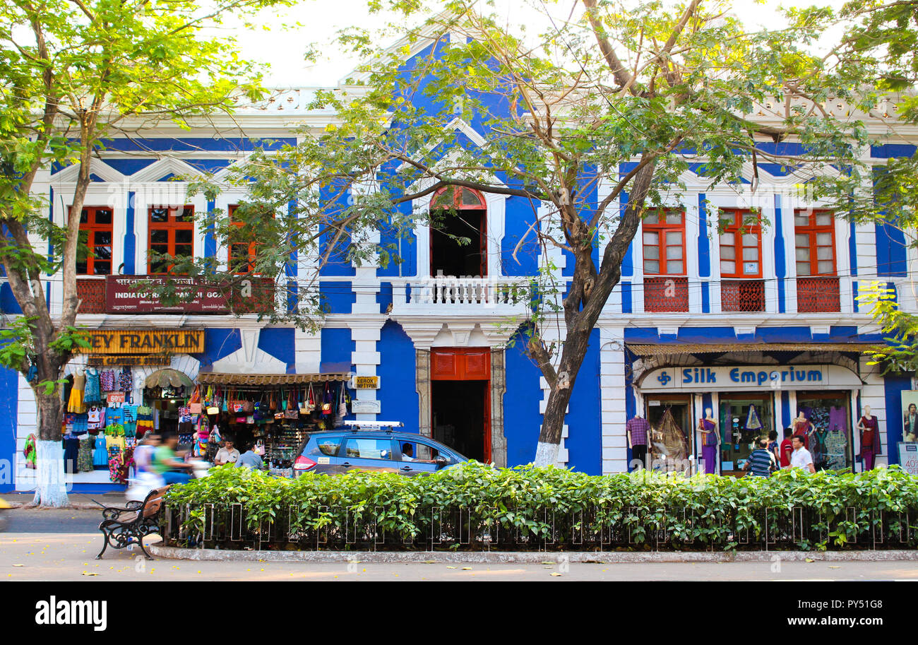 Indian streets hi-res stock photography and images - Alamy