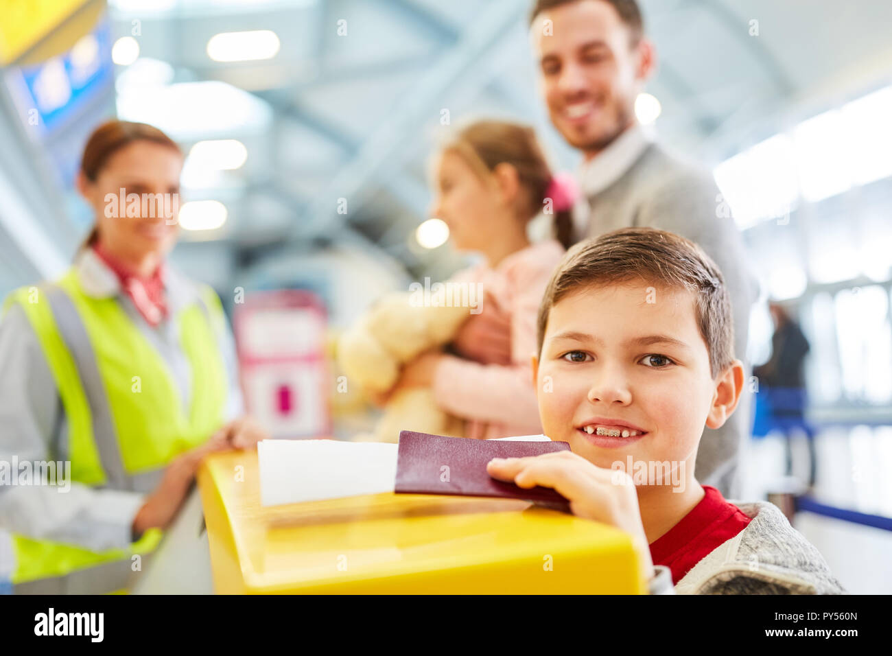 Ticket counter father hi-res stock photography and images - Alamy