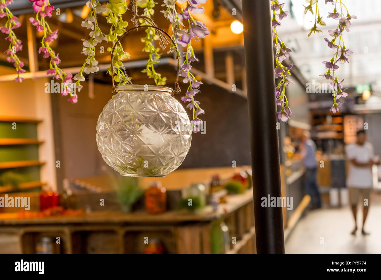 Rotterdam flower vase hi-res stock photography and images - Alamy