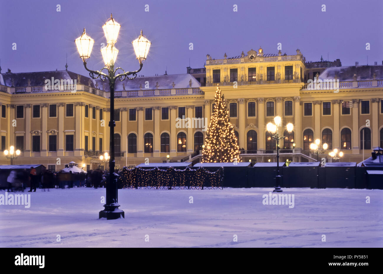 Barock weihnachtsmarkt hi-res stock photography and images - Alamy