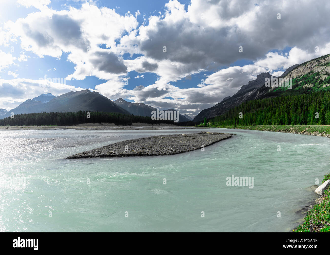 Rocky mountains in Banff National Park Stock Photo - Alamy