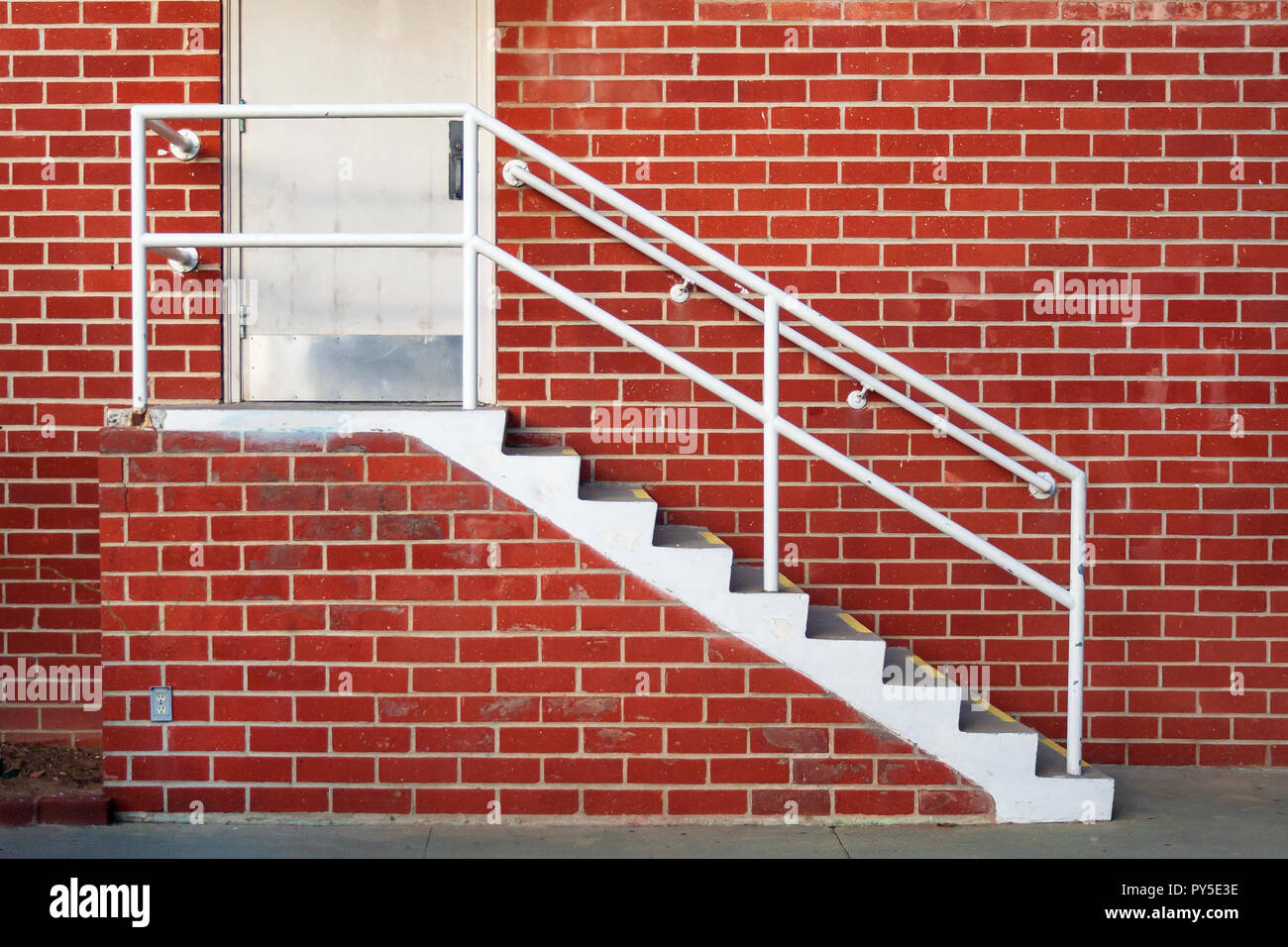 Horizontal brick wall stairs hi-res stock photography and images - Alamy