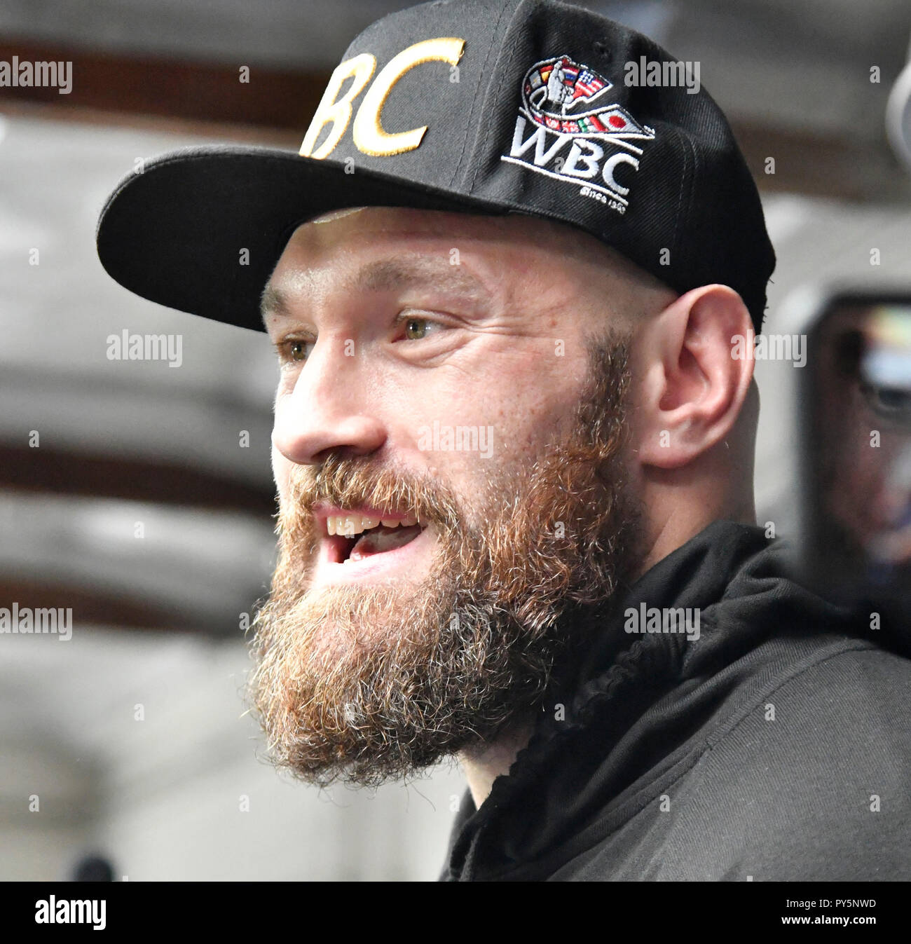 10-25-18. Santa Monica CA. Lineal Heavyweight Champion Tyson Fury works ...