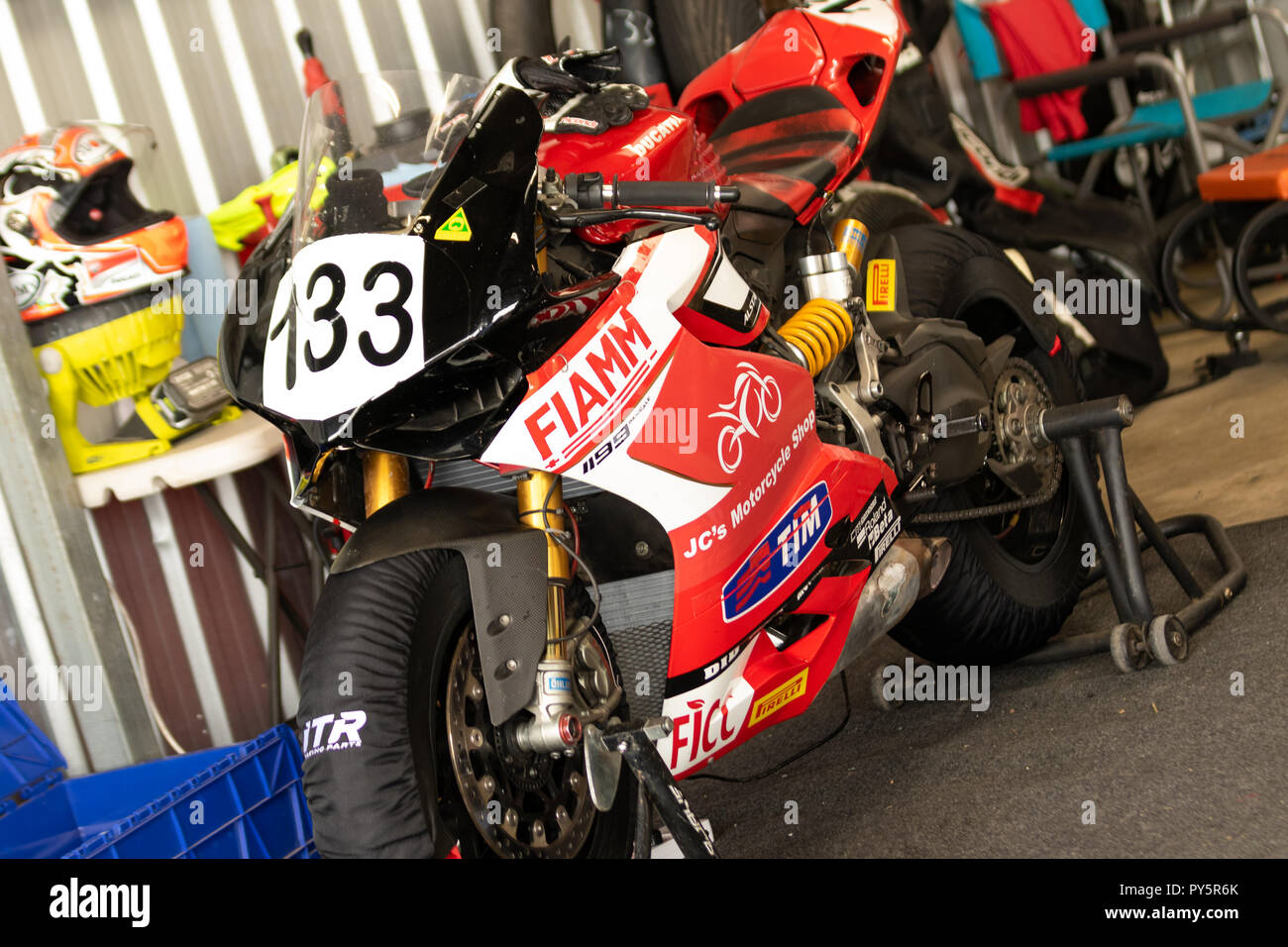 Melbourne, Australia. 26th October, 2018. Aussie Superbike rider ...