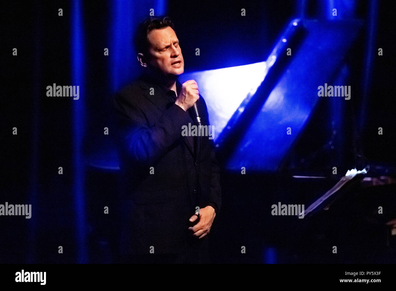 Mark edward kozelek hi-res stock photography and images - Alamy