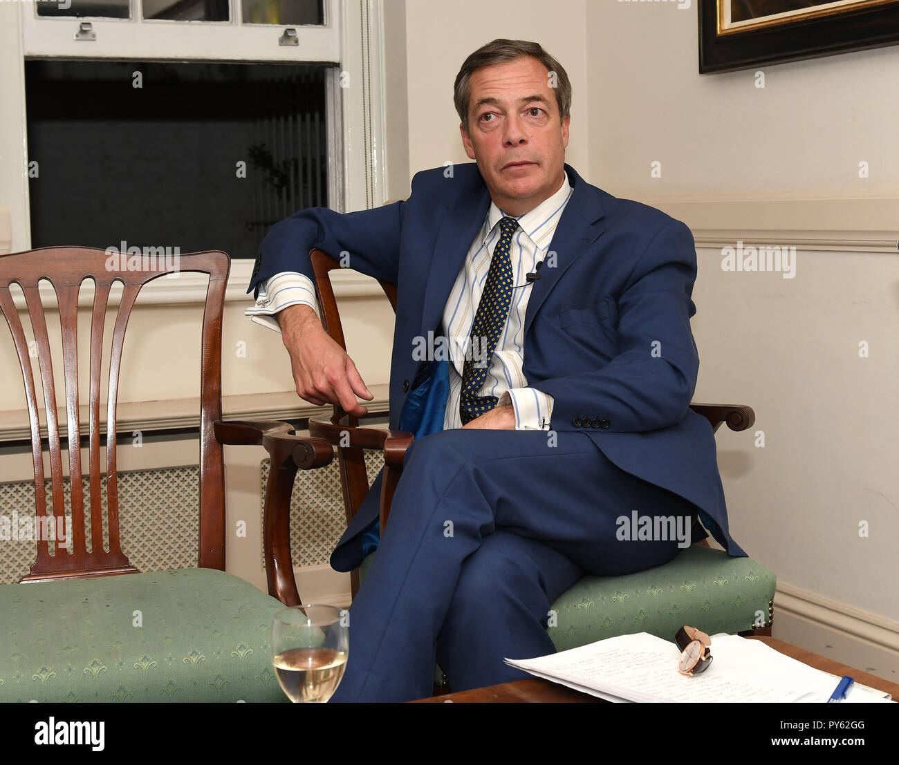 New censorship hi-res stock photography and images - Alamy