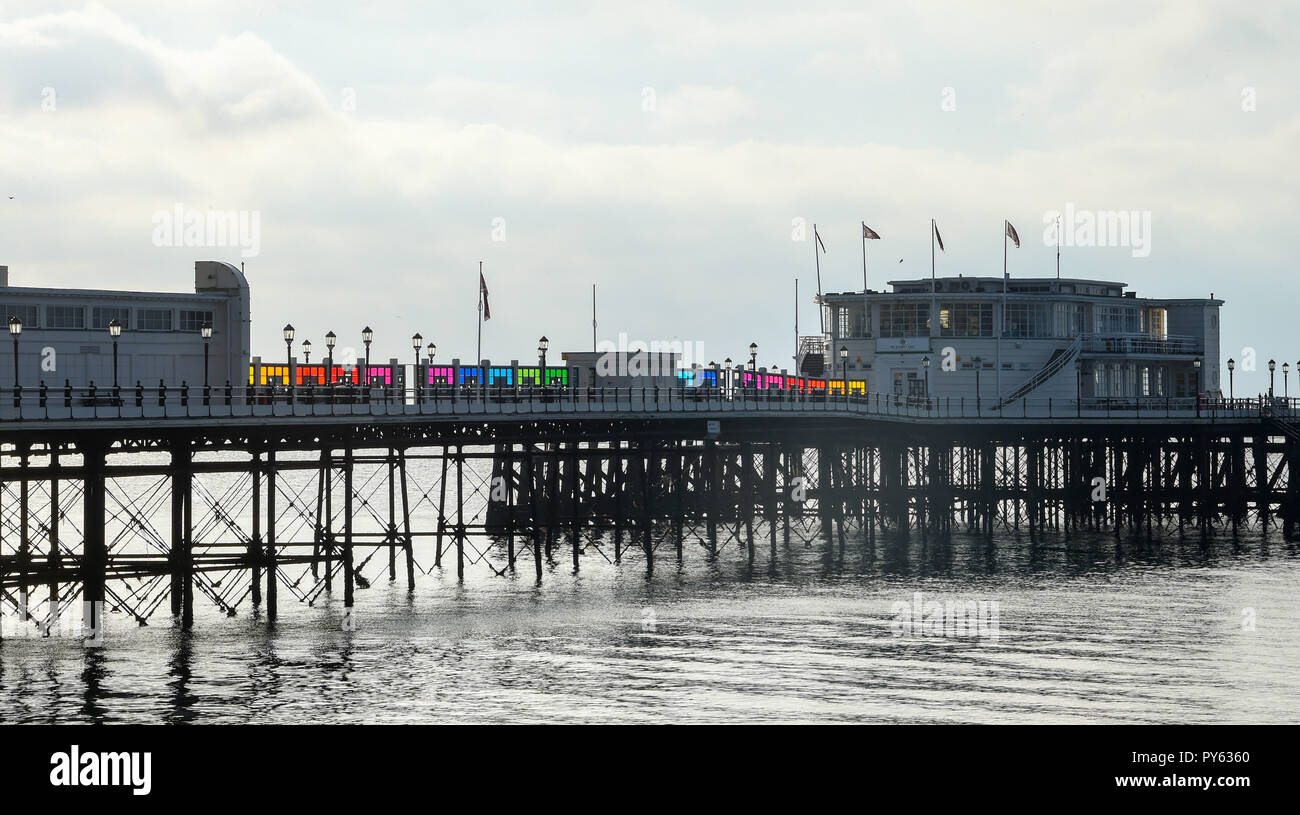 Worthing south coast hi-res stock photography and images - Alamy