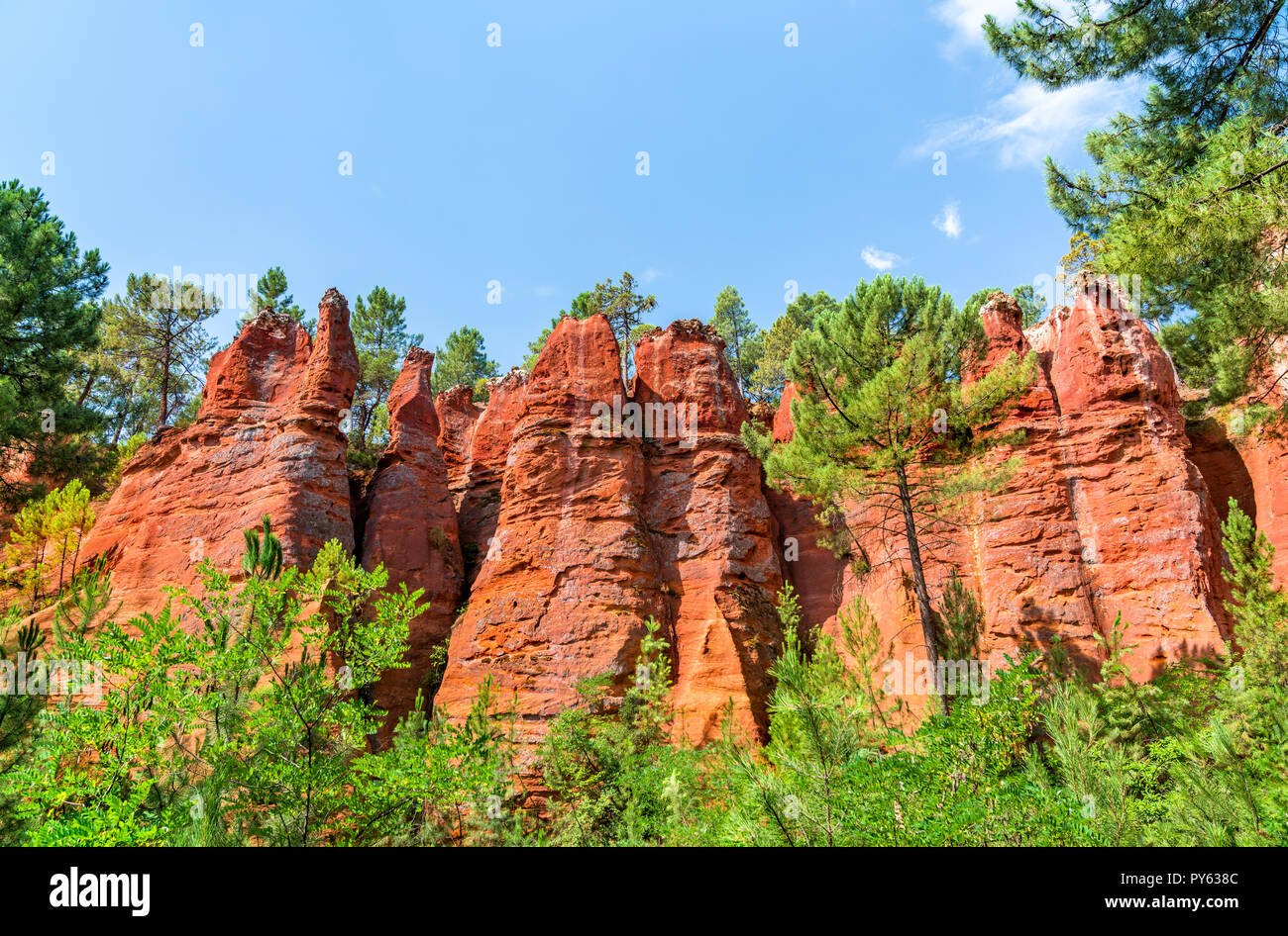 Ochre hills at Roussillon in Provence, France Stock Photo - Alamy