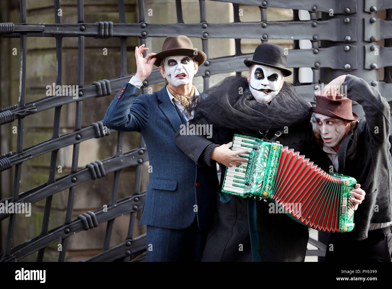 Cabaret artists the tiger lillies left to right adrian stout hi-res ...