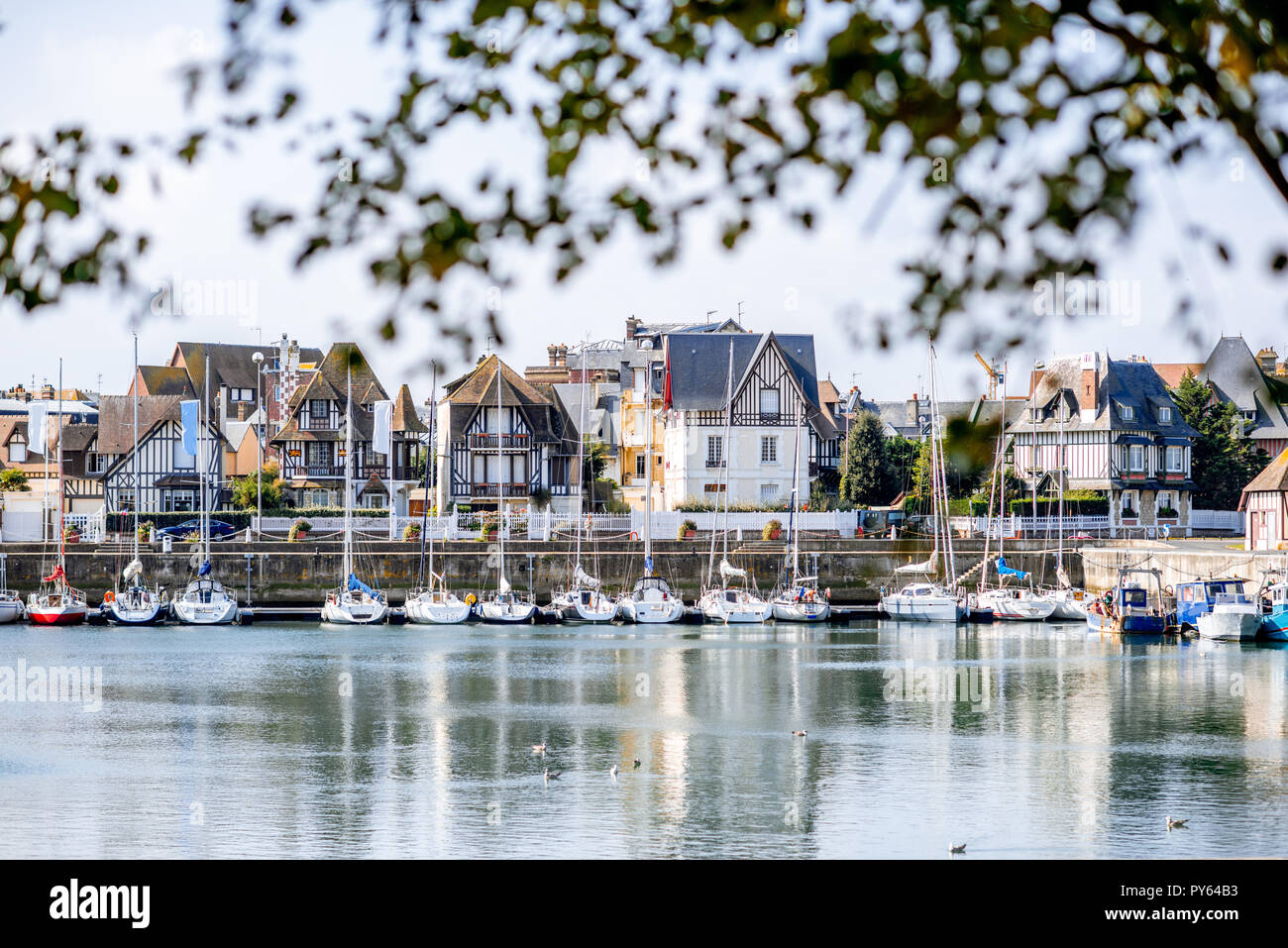 Deauville hi-res stock photography and images - Alamy
