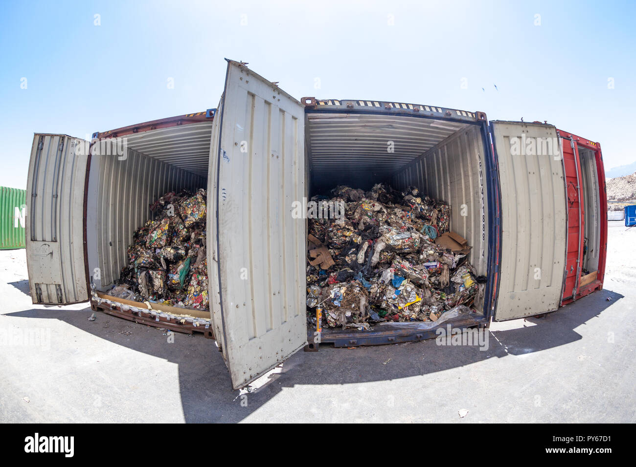 municipal mixed solid waste management Stock Photo - Alamy