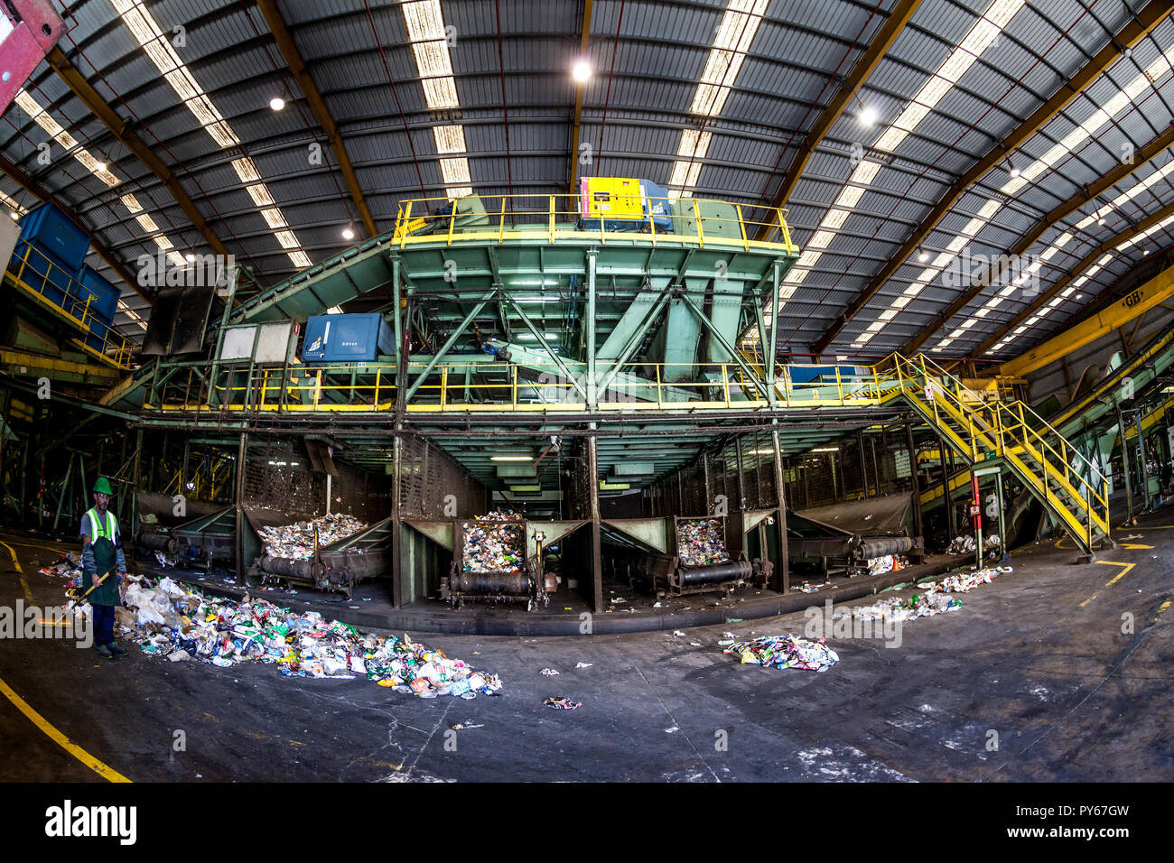 Mixed waste processing facility hi-res stock photography and images - Alamy