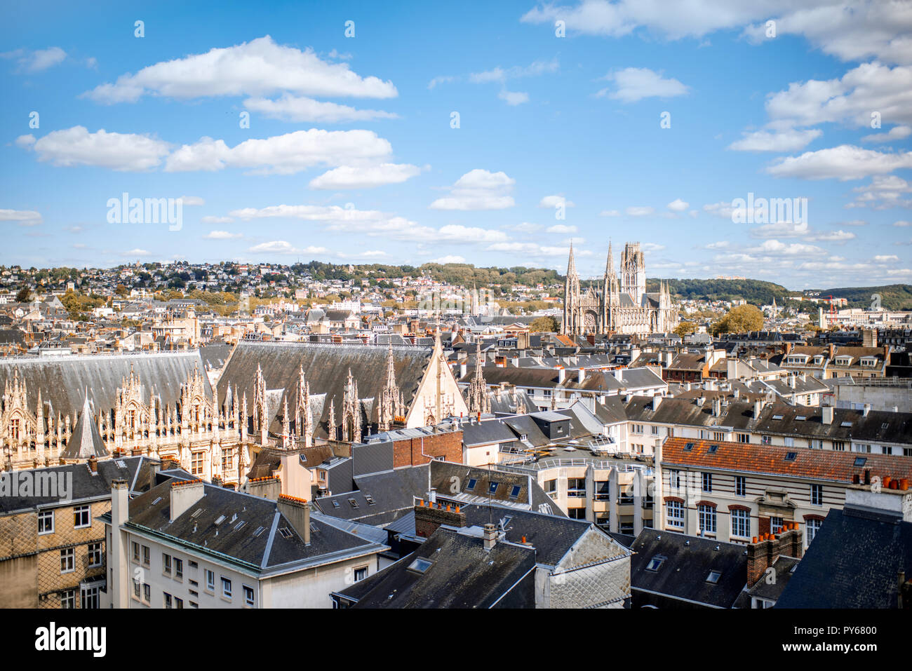 Rouen france skyline hi-res stock photography and images - Alamy