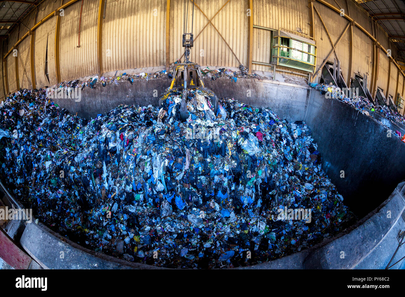municipal mixed solid waste management Stock Photo - Alamy