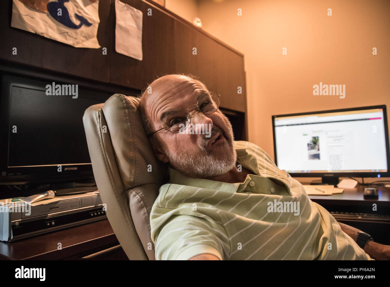 Old baby monitor hi-res stock photography and images - Alamy