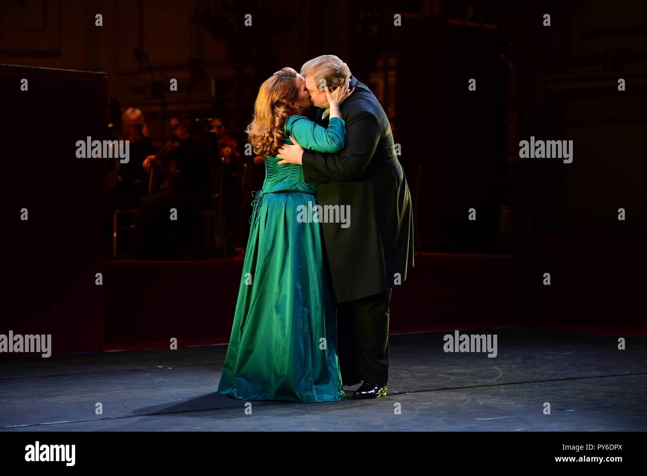 Emily Magee and Stuart Skelton perform at a gala concert at Buckingham ...