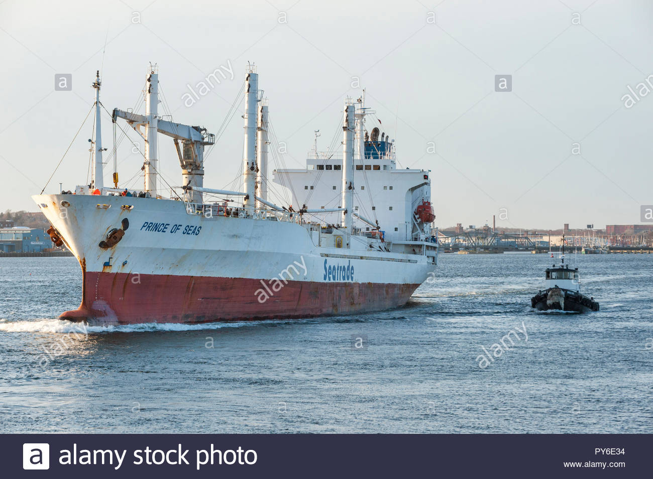 Refrigerated Ship High Resolution Stock Photography and Images - Alamy