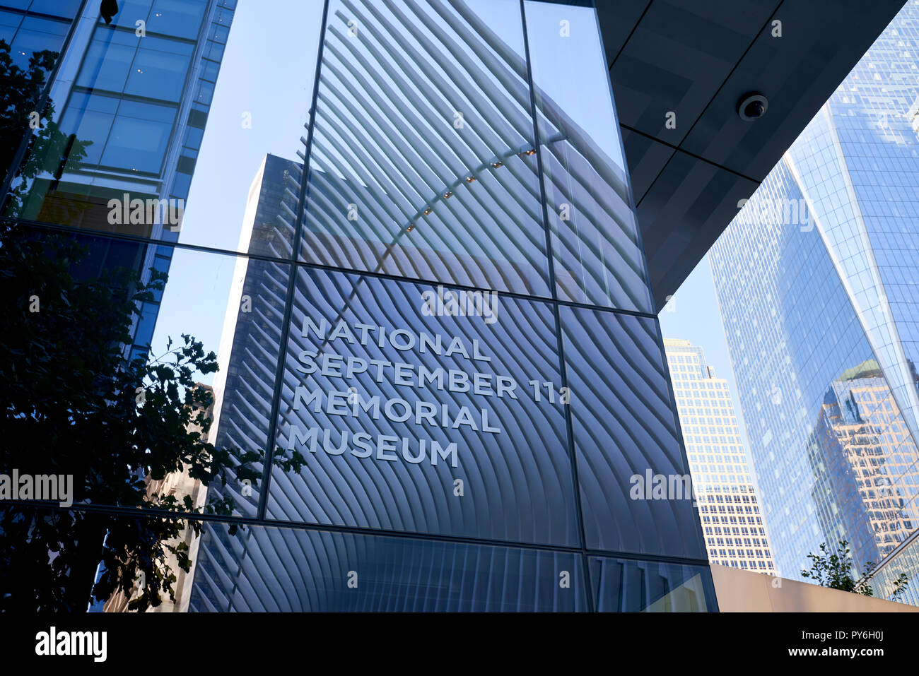 9 11 memorial museum exterior hi-res stock photography and images - Alamy