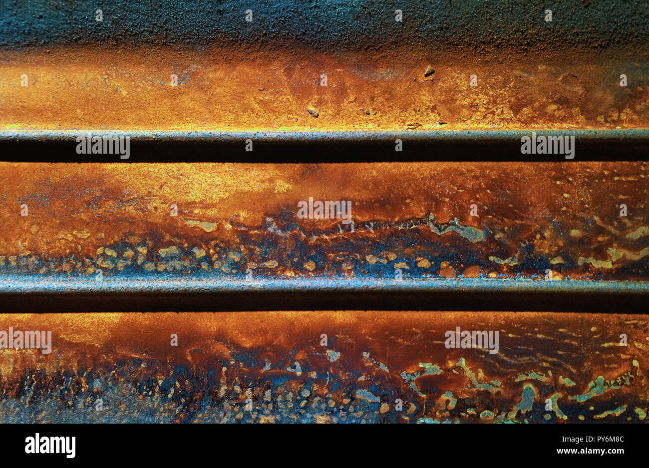 Cast metal texture hi-res stock photography and images - Alamy