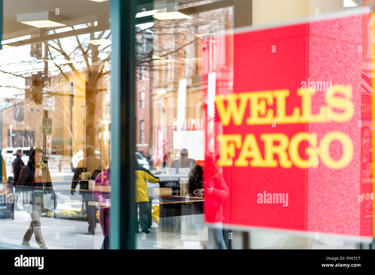 Washington DC, USA - March 9, 2018: Closeup of Wells Fargo bank branch ...
