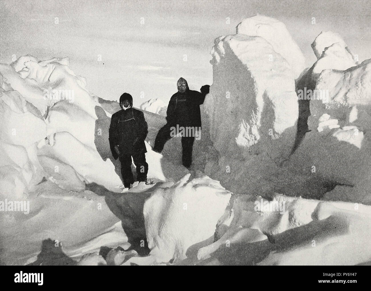 Ernest shackleton expedition hi-res stock photography and images - Alamy