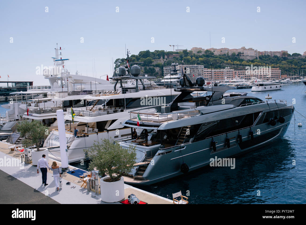 Nice panorama bay ships hi-res stock photography and images - Alamy