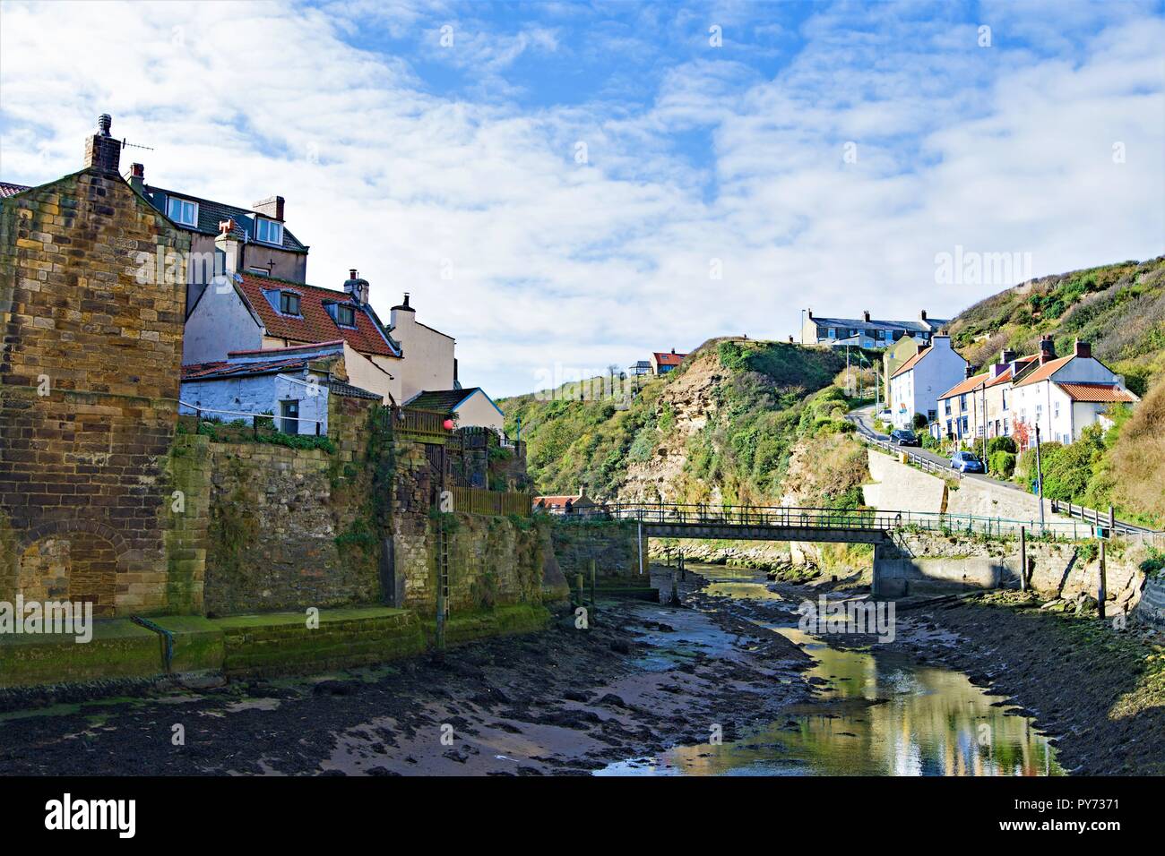 Picture Postcard Cottages High Resolution Stock Photography and Images ...