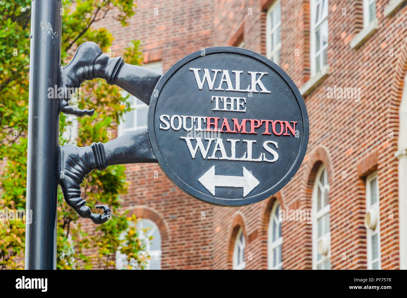 Walking Tour Signpost. Southampton, Hampshire, England, United Kingdom ...