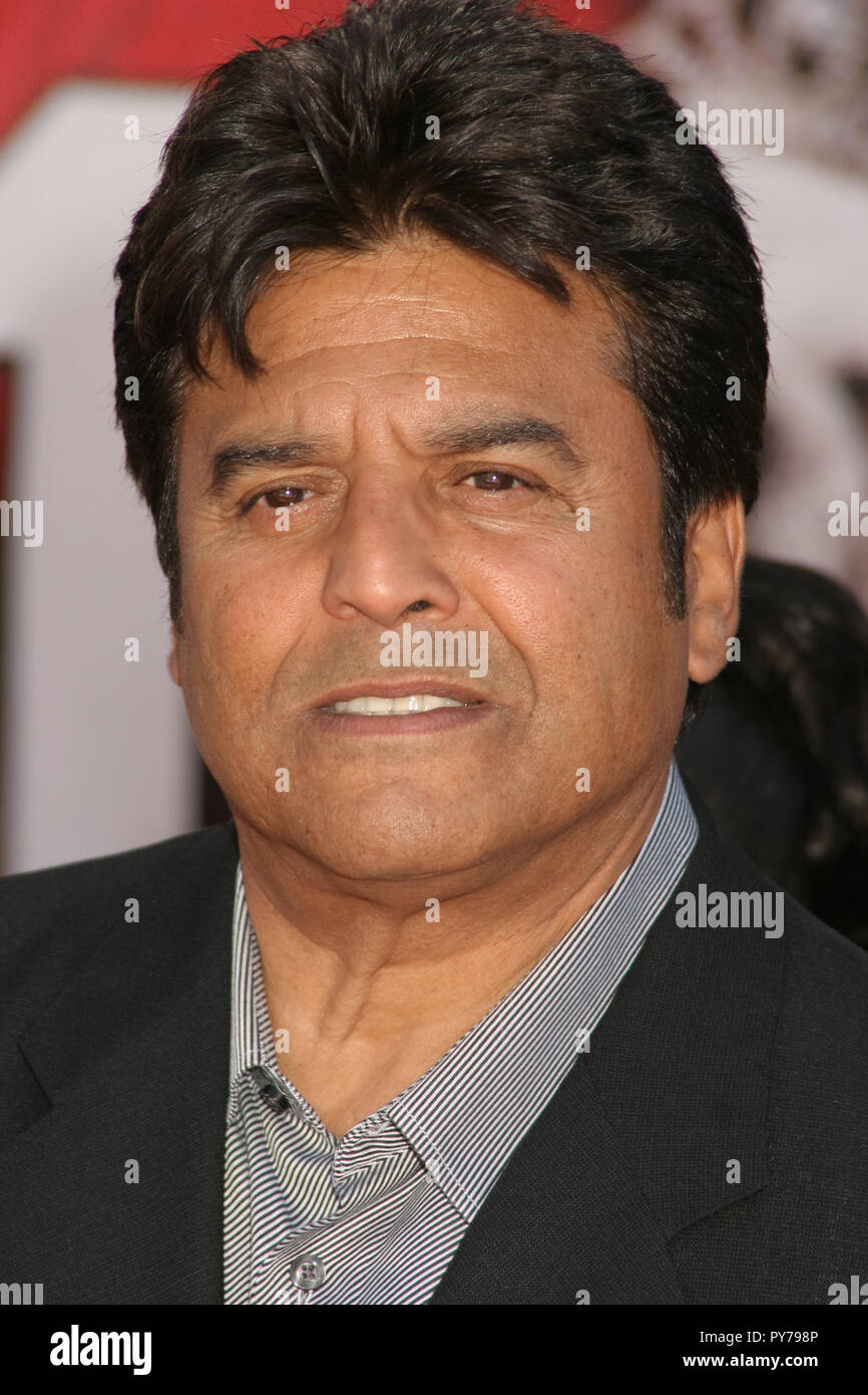 Erik Estrada 09/23/07 "The Game Plan" Premiere @ El Capitan Theatre ...