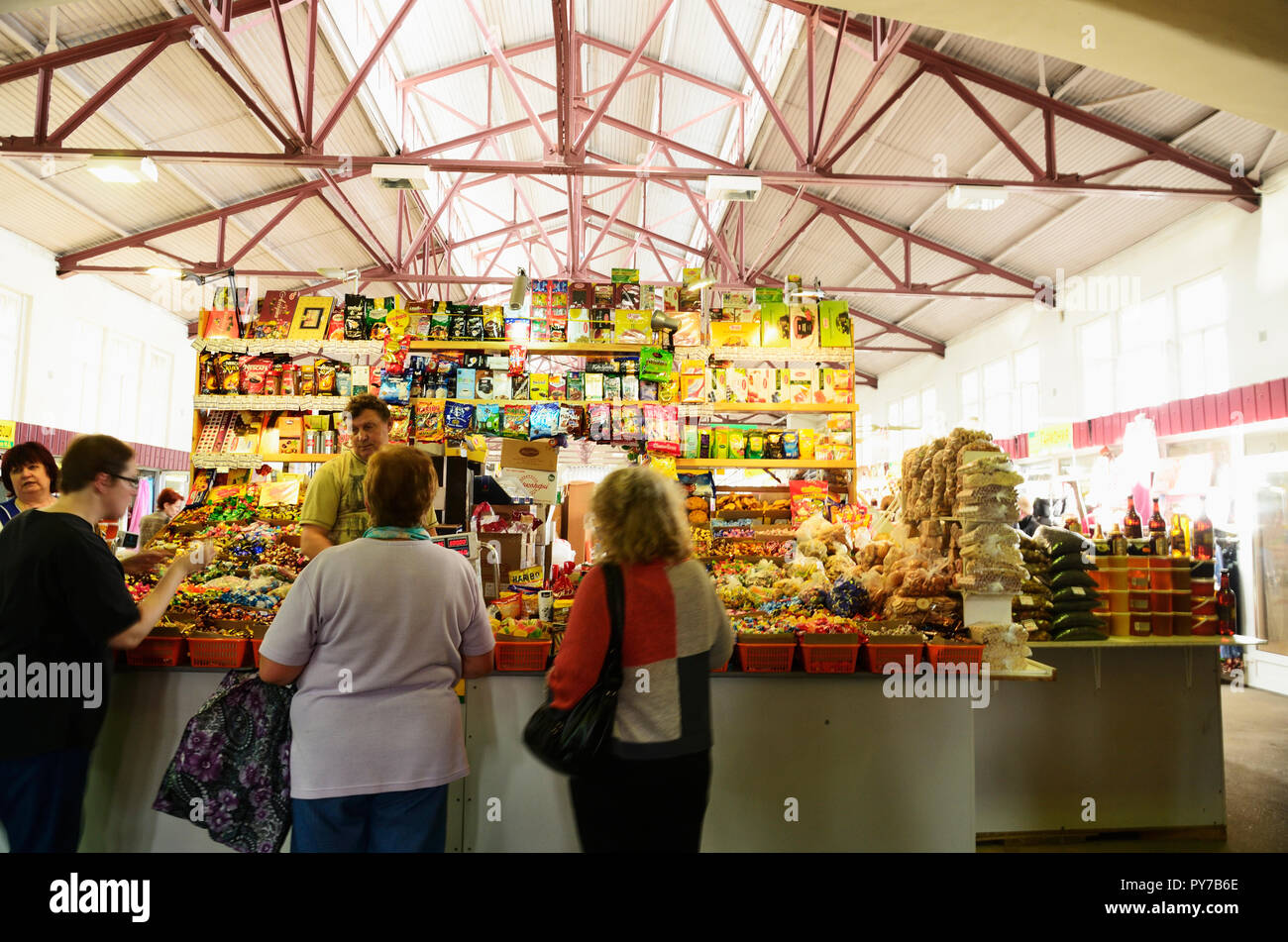Inside russian supermarket hi-res stock photography and images - Alamy