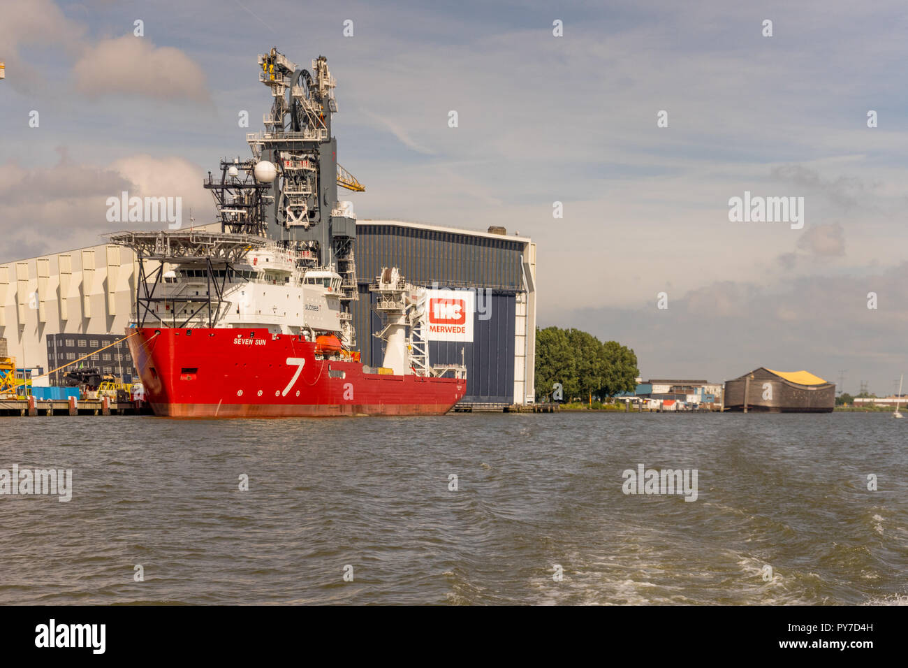 Panamax 2016 hi-res stock photography and images - Alamy