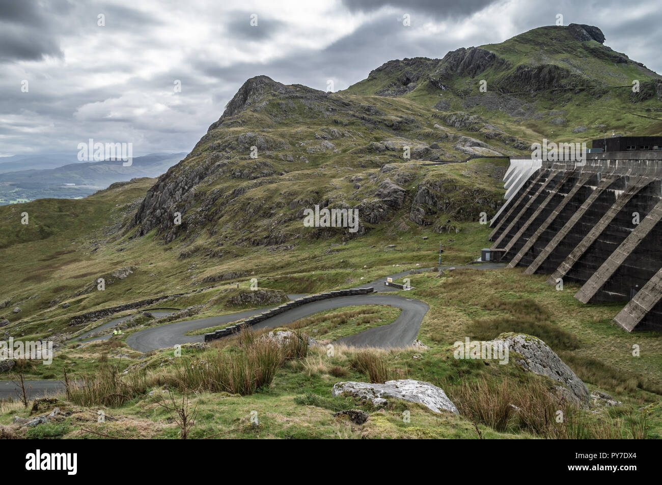 Stwlan Dam and the Moelwyn mountains near Blaenau Ffestiniog in ...