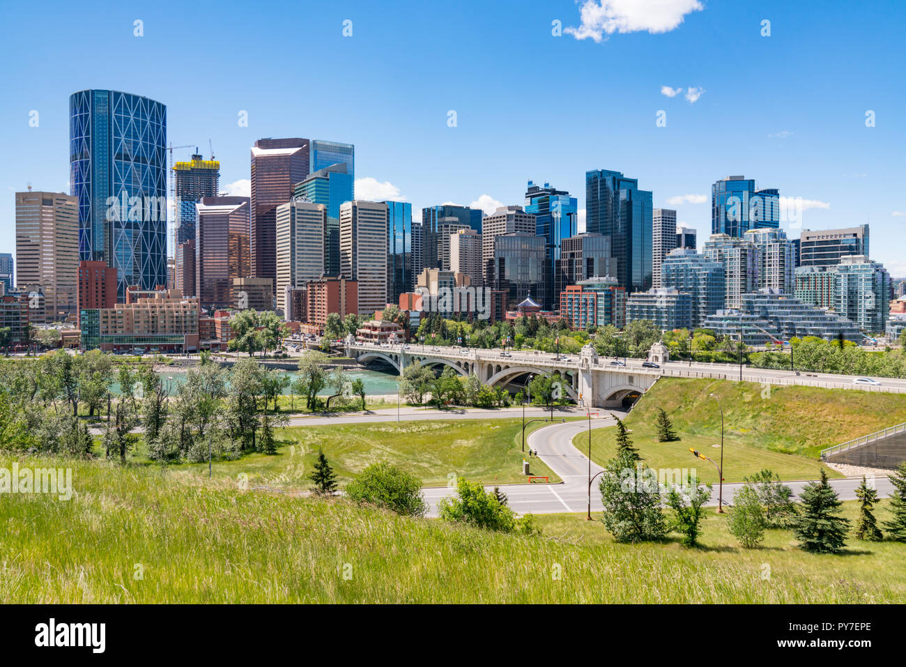 Skyline calgary hi-res stock photography and images - Alamy