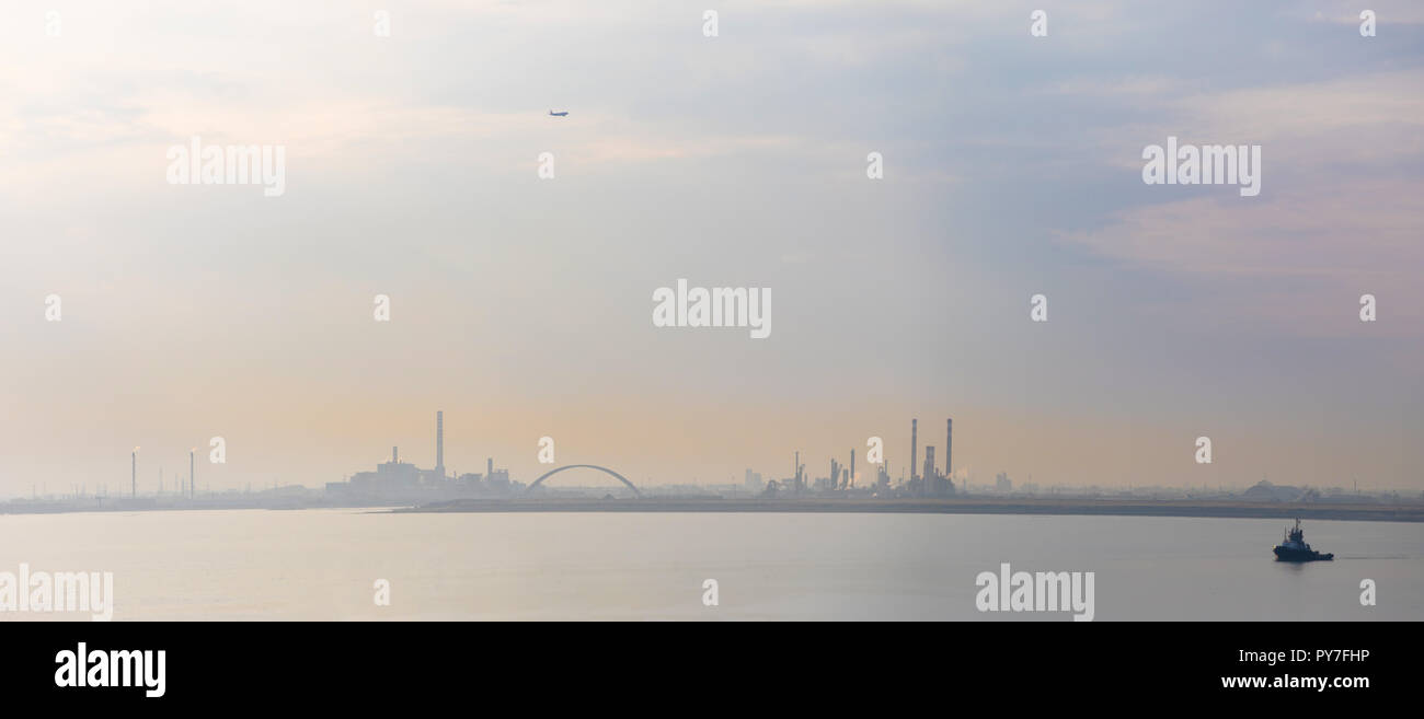 Marghera port venice hi-res stock photography and images - Alamy