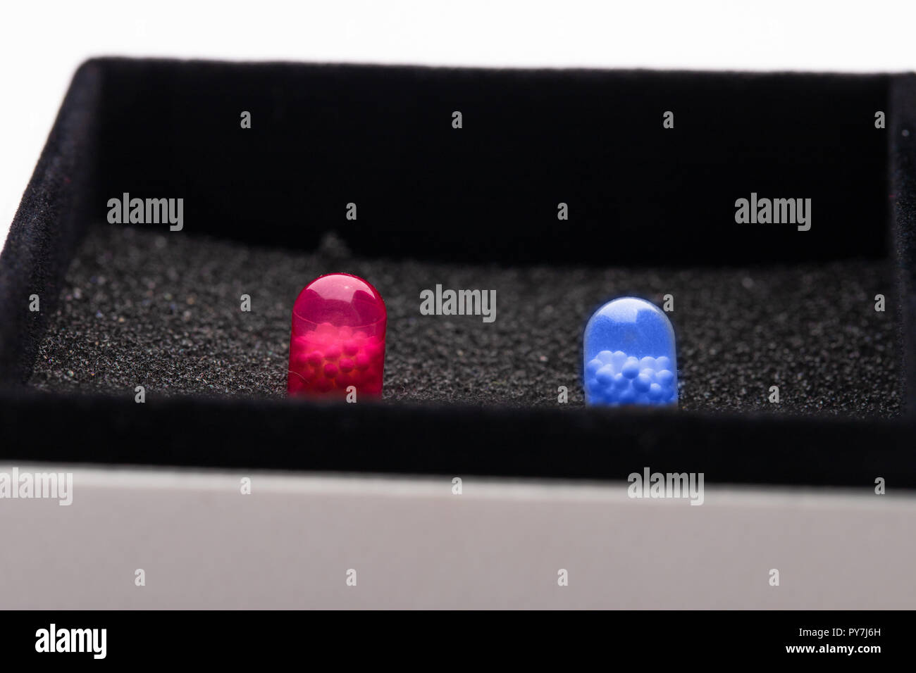 Red pill blue pill matrix hi-res stock photography and images - Alamy