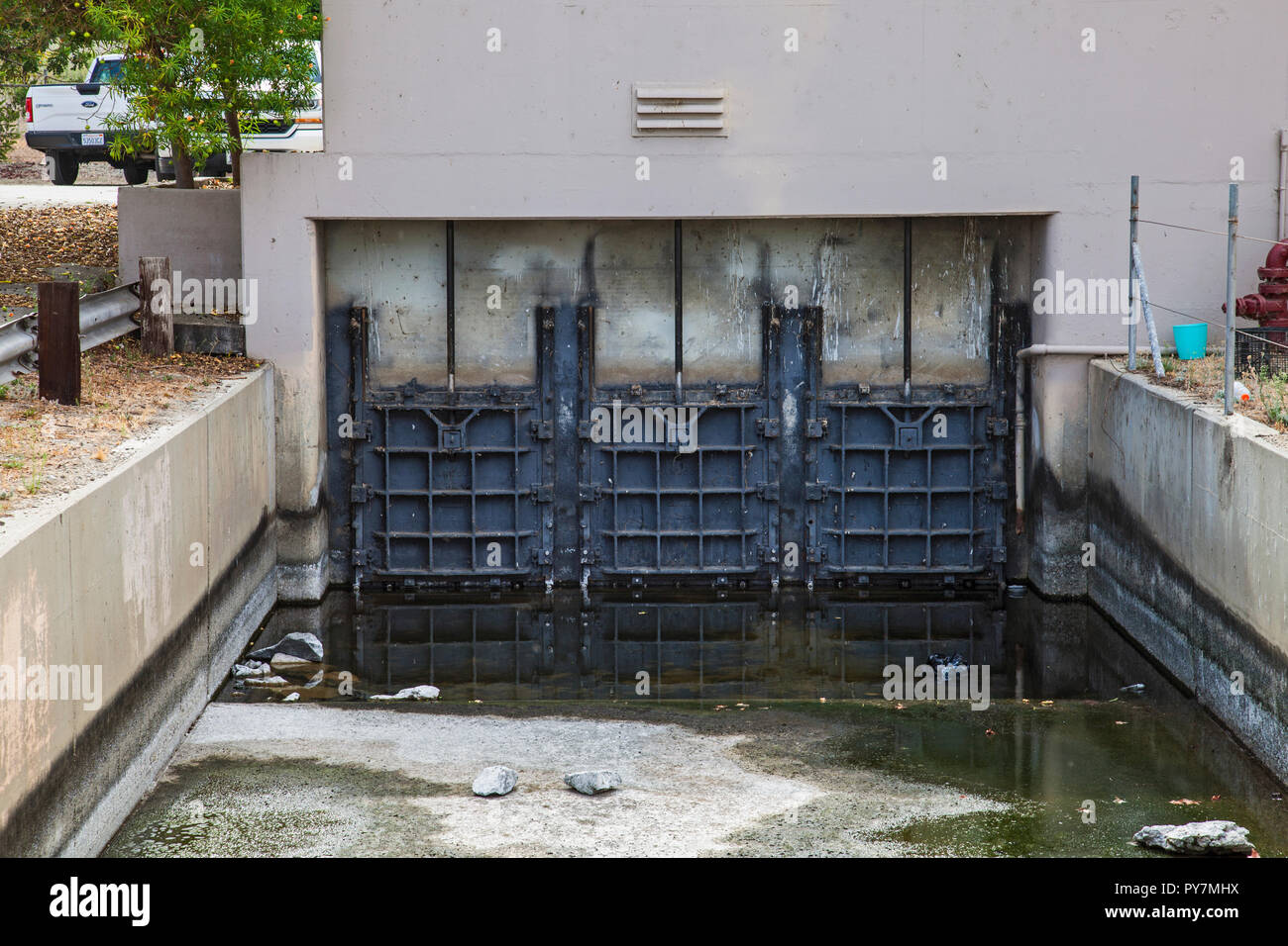 These gates allow either stormwater or tertiary-treated recycled water ...
