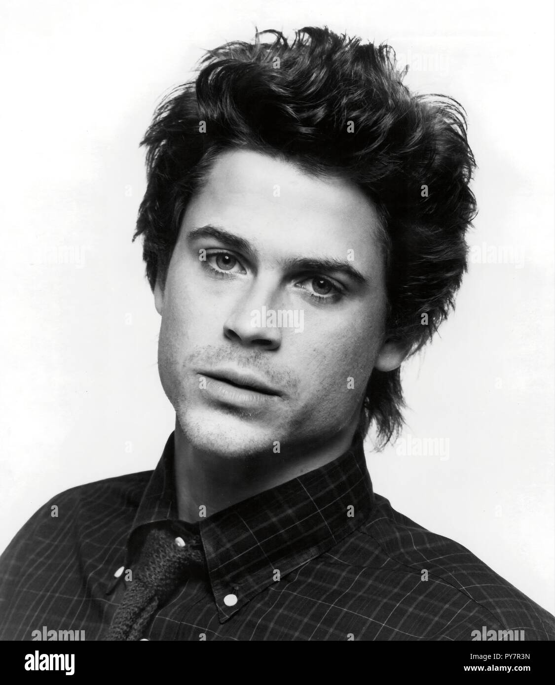Rob lowe 1980s hi-res stock photography and images - Alamy