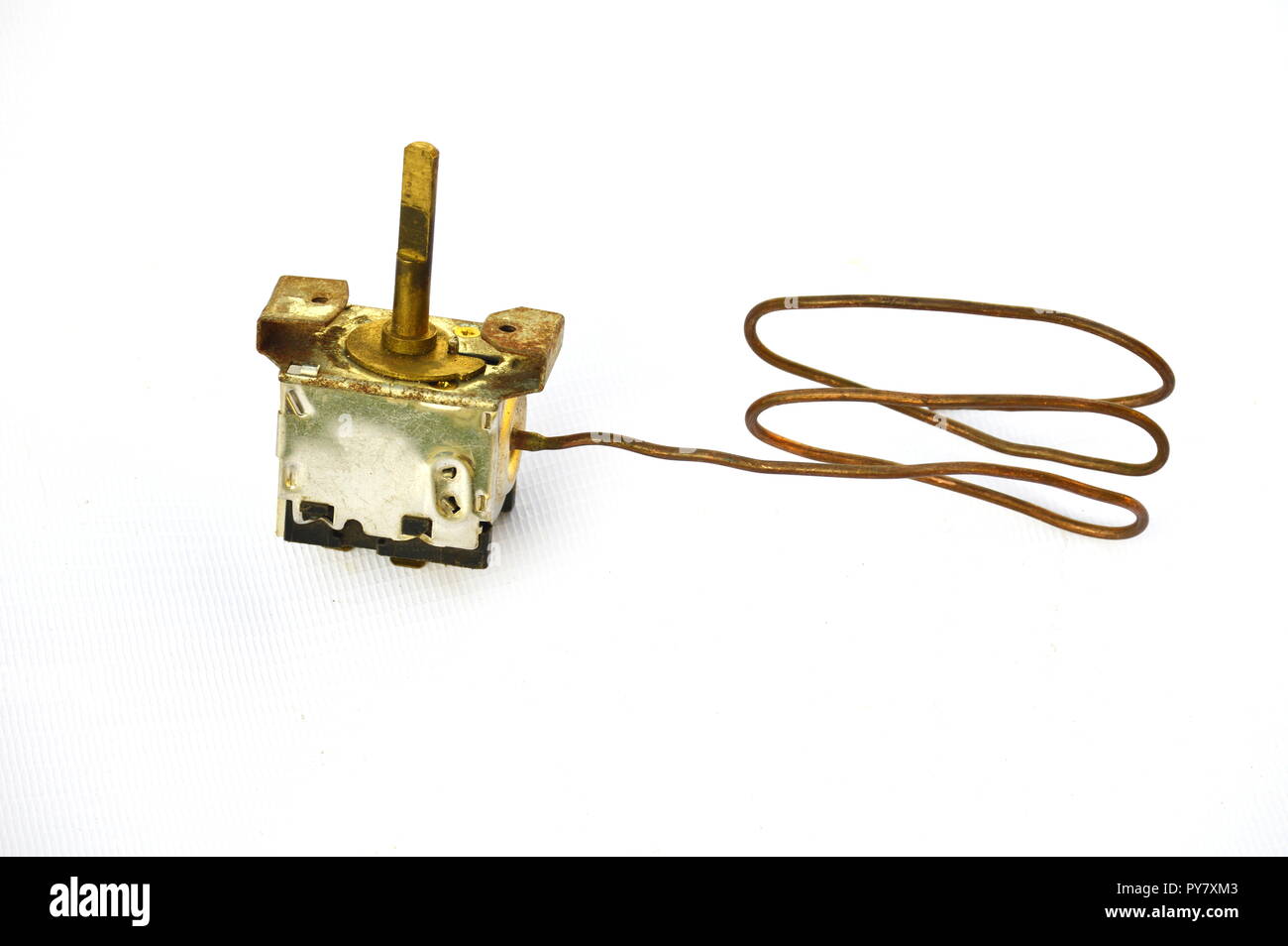 Gas expansion thermostat, temperature control element Stock Photo - Alamy