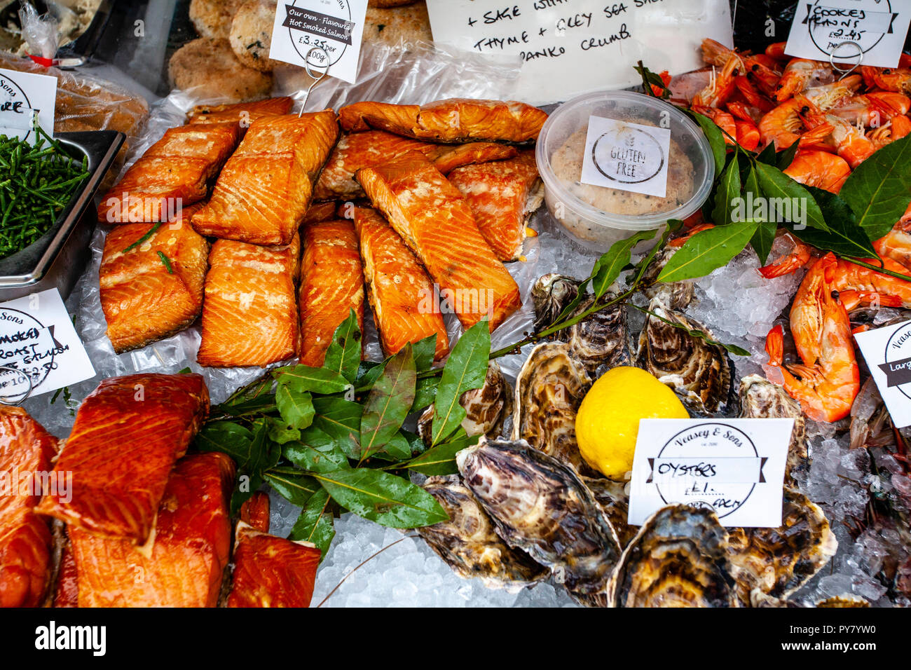 Fresh Fish Being Sold From A Stall In The High Street, Lewes, Sussex ...