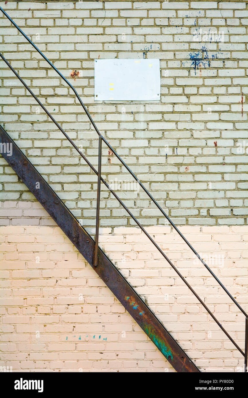 Exterior staircase to second floor hi-res stock photography and images ...